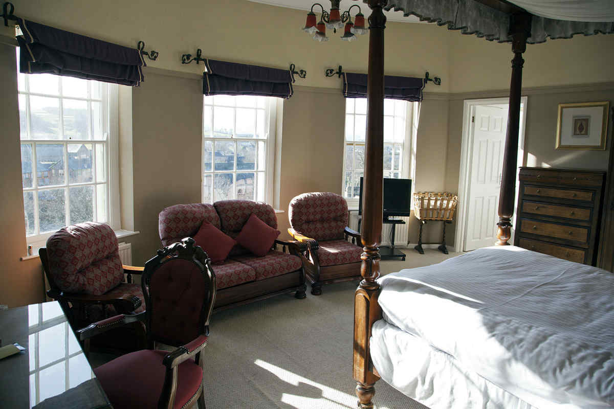 Brecon Castle Hotel, Brecon | GreatValueVacations.com