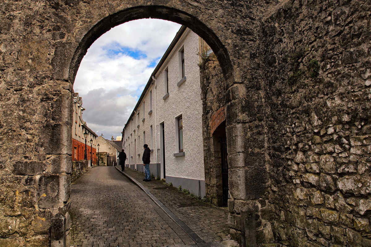 Authentic Ireland with Castle Stay