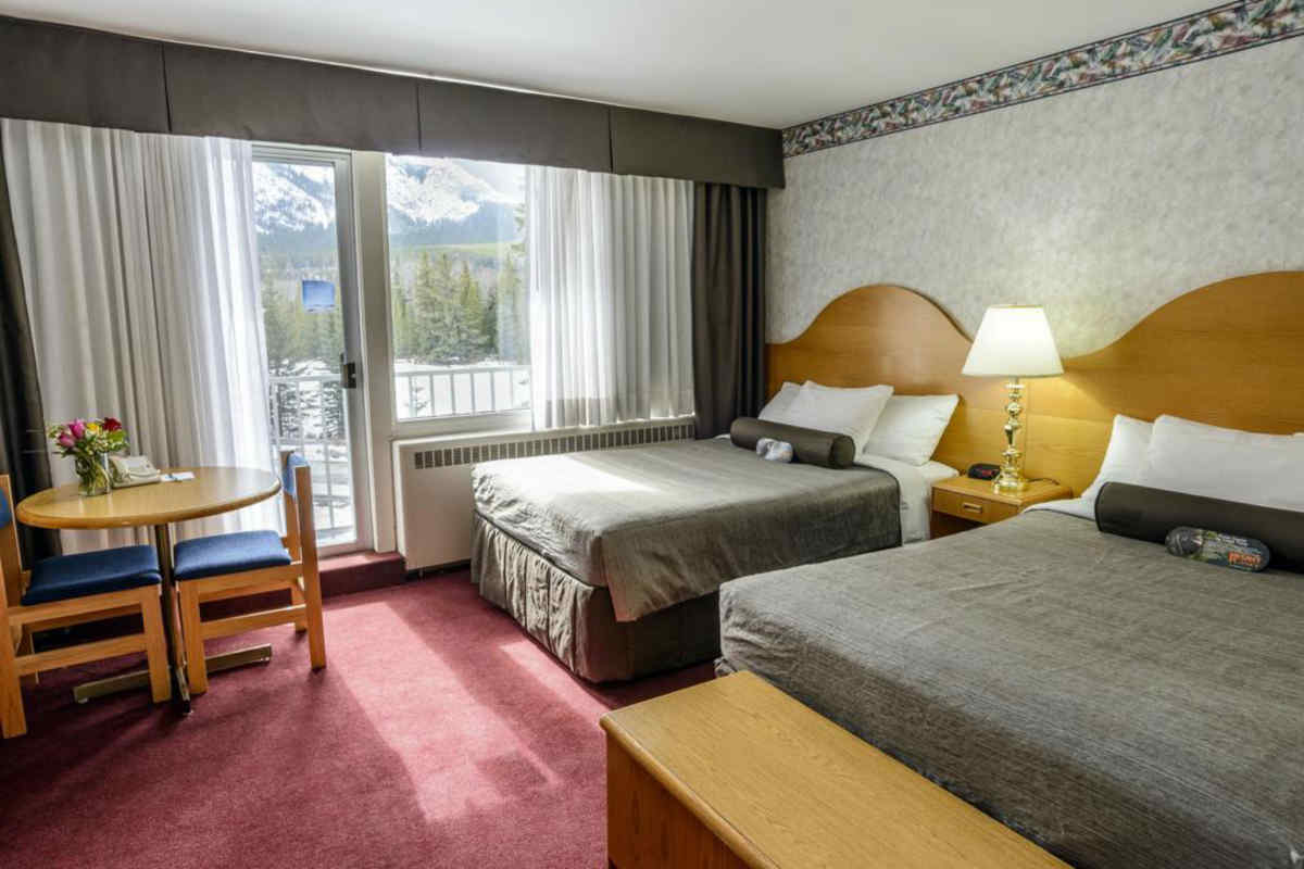 Bow View Lodge, Banff | GreatValueVacations.com
