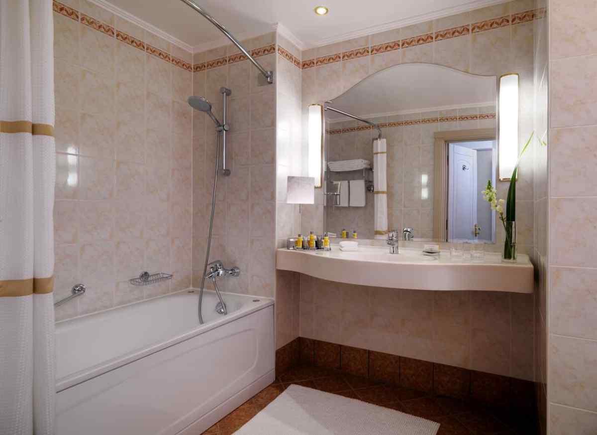 Moscow Marriott Grand Hotel, Moscow | GreatValueVacations.com