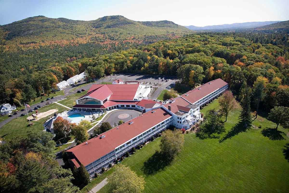 Red Jacket Mountain View Resort, North Conway | GreatValueVacations.com