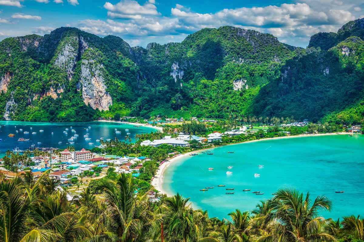 Solo Travel: the Temples & Beaches of Thailand - Vacation Package & Tour