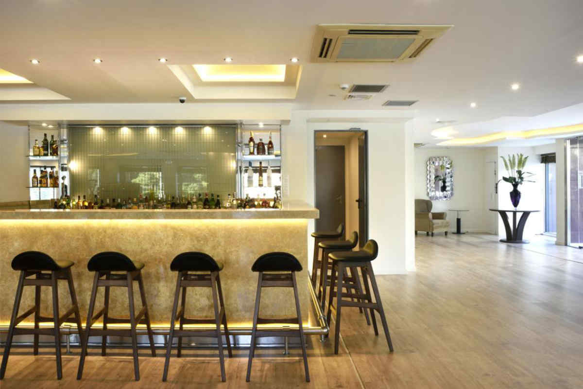 Athens Avenue Hotel