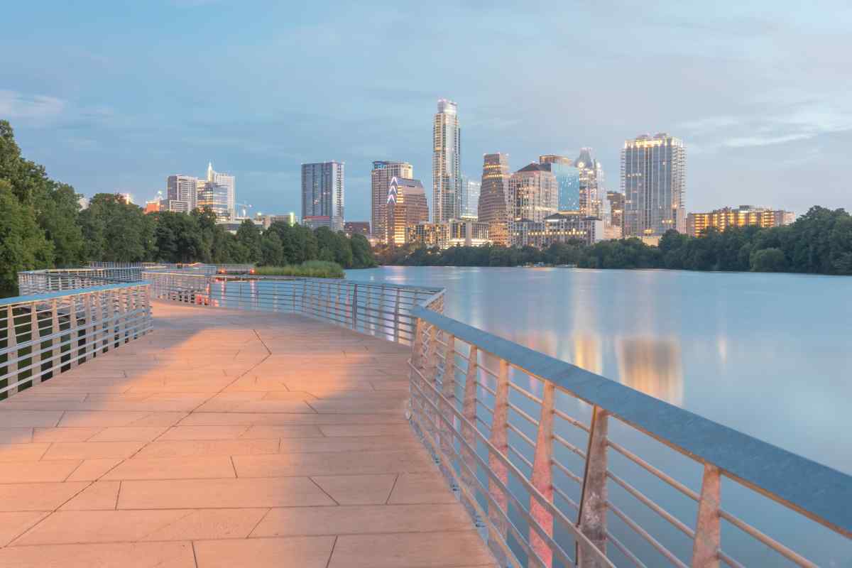 Austin Explorer - Vacation Package & Tour