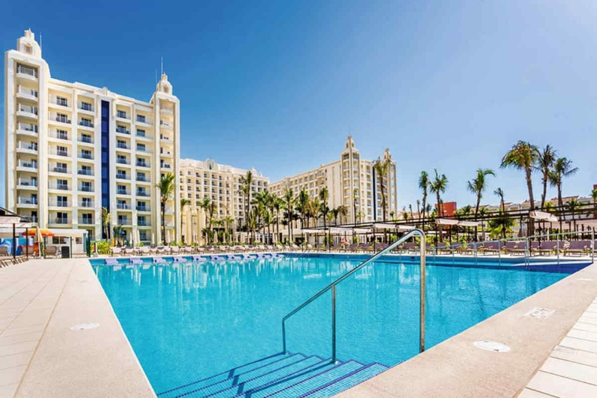 All-Inclusive Hotel Riu Vallarta | Mexico Vacation Package ...