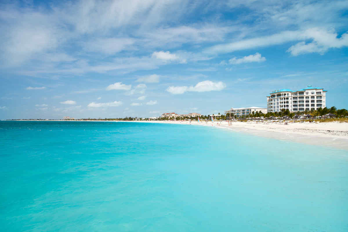 Experience the Turquoise Beaches of Turks & Caicos Upgrade - Vacation ...