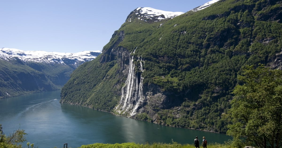 Skageflå hike with local guide - Fjord Norway