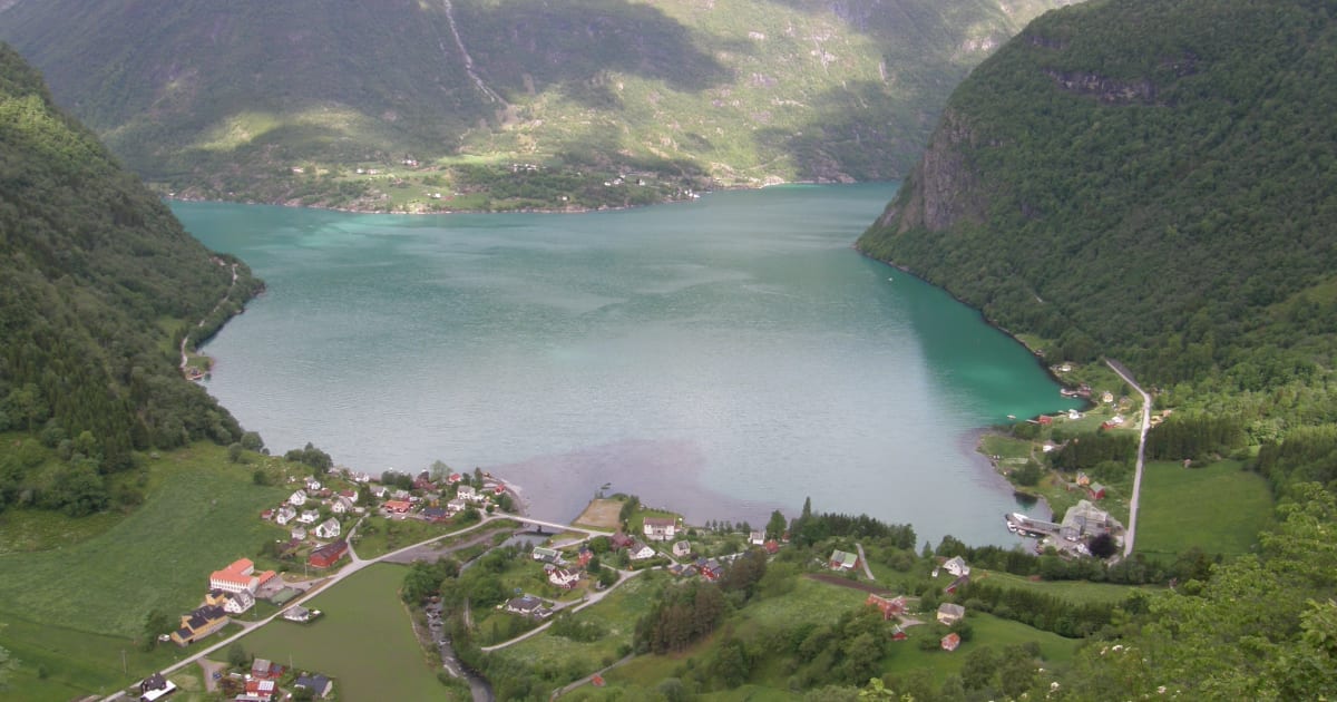 Arnafjorden - Fjord Norway