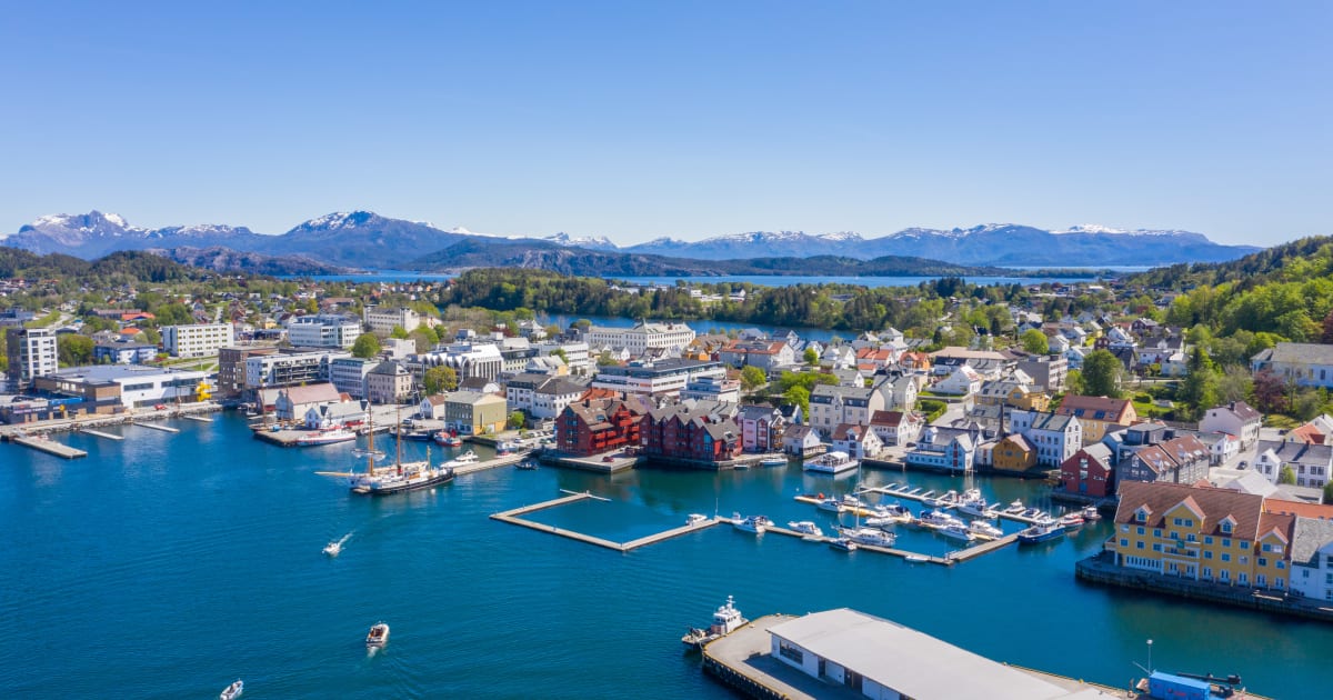 Båtrute frå Florø til Måløy - Kystvegsekspressen - Fjord Norway