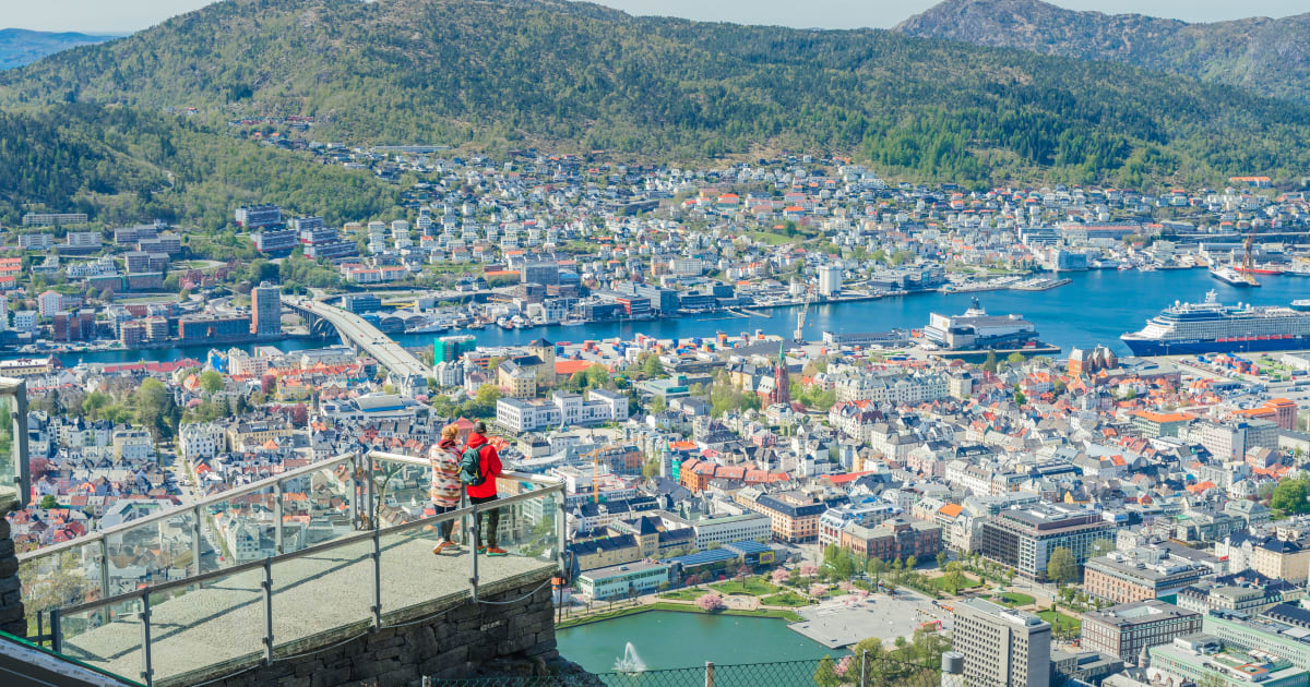Bergen - Fjord Norway
