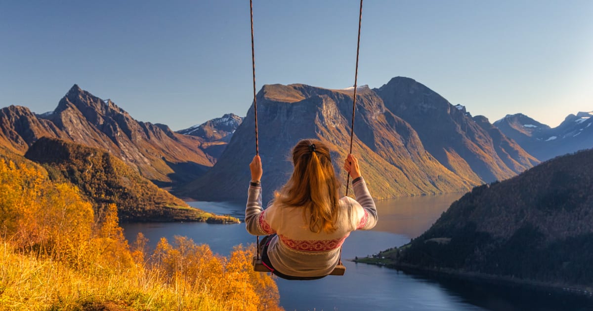 Discover Fjord Norway in autumn - Fjord Norway