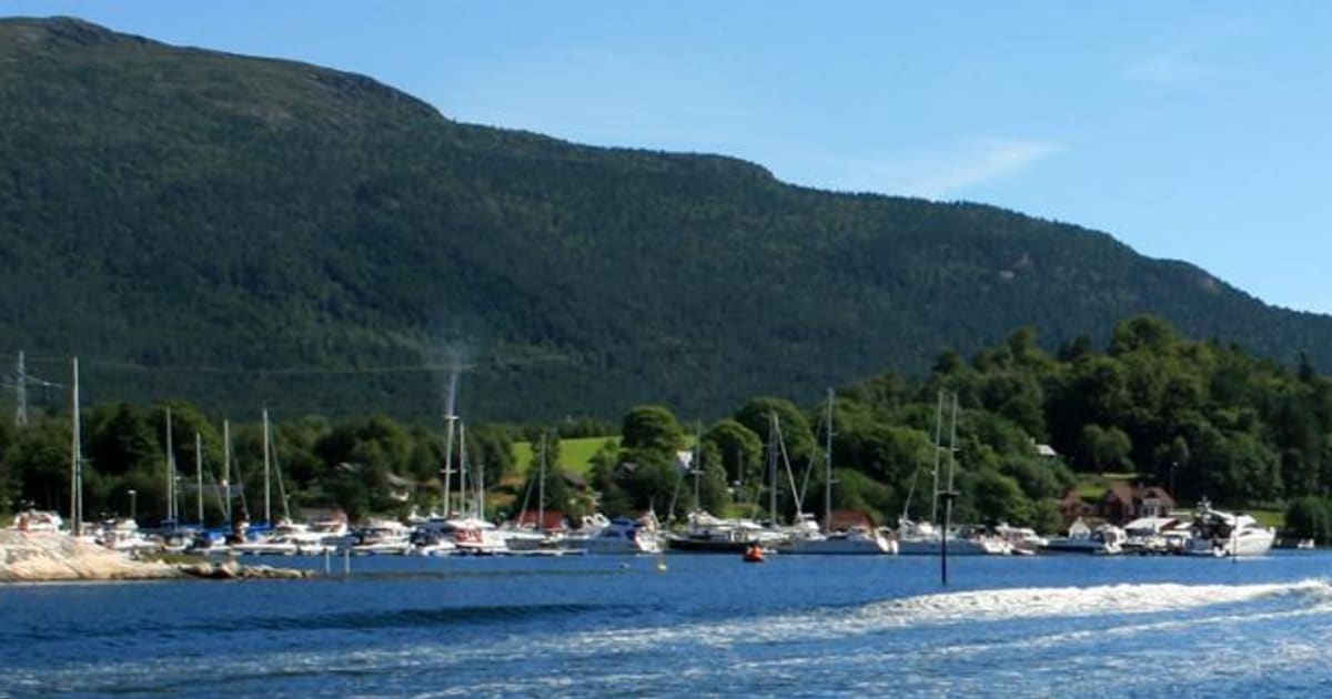 Husnes guest harbour - Fjord Norway