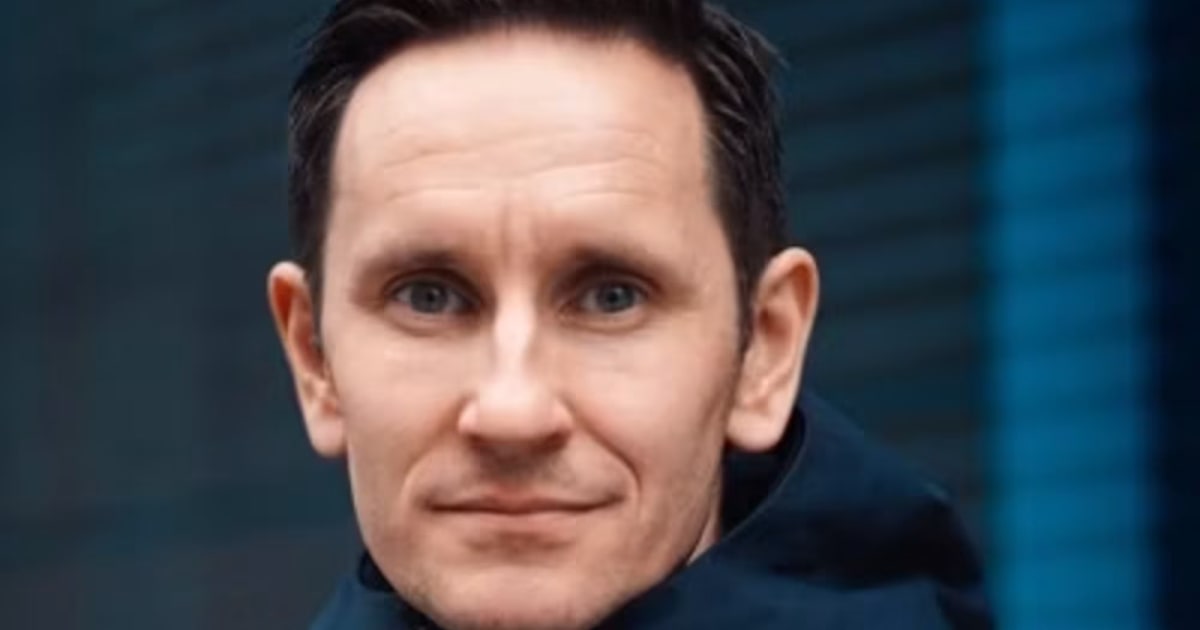 bLEST Sveinar Medhaug: En blå linje. Å følge vannets vei gjennom ...