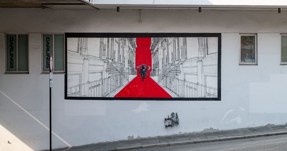 Stavanger Street art: "Untitled" by Logan Hicks - Fjord Norway
