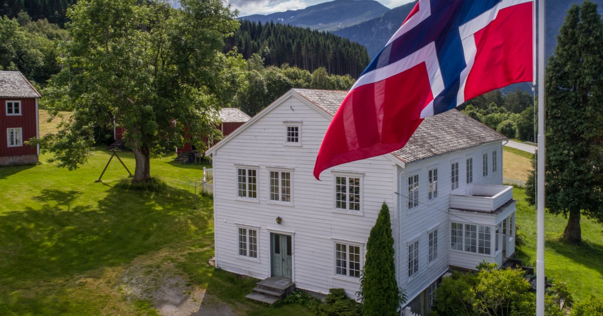 The Vicarage at Nesset - Fjord Norway