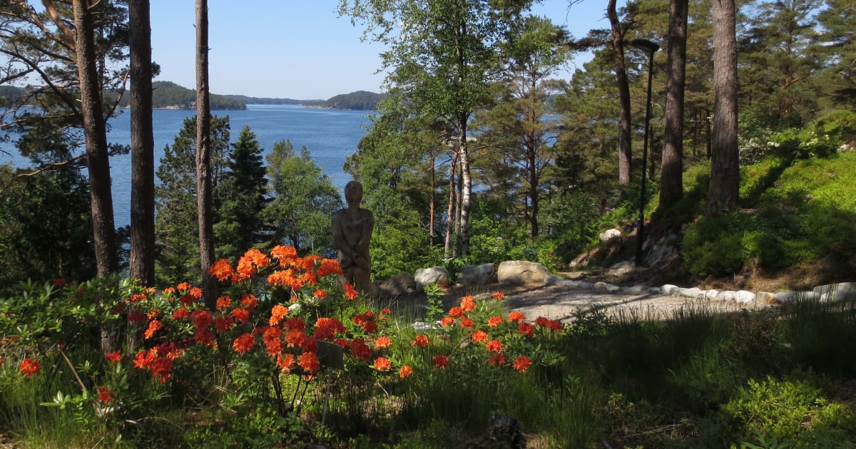 Rex garden in Sveio - Fjord Norway