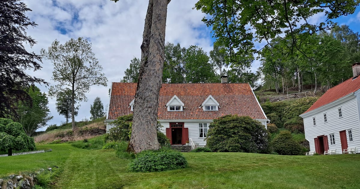 Fjelberg Rectory - Fjord Norway