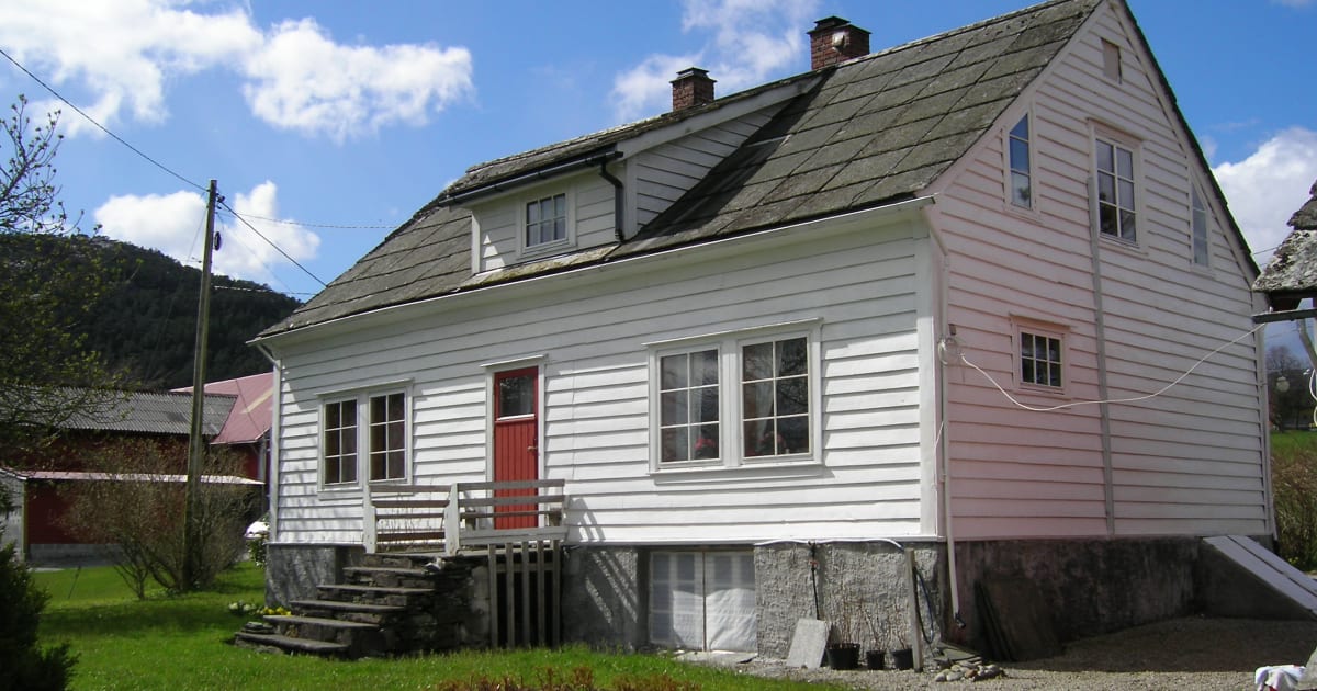 Nicoll House and Presthus Farm - Fjord Norway