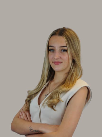 Sophie Birch - Rainer Hughes