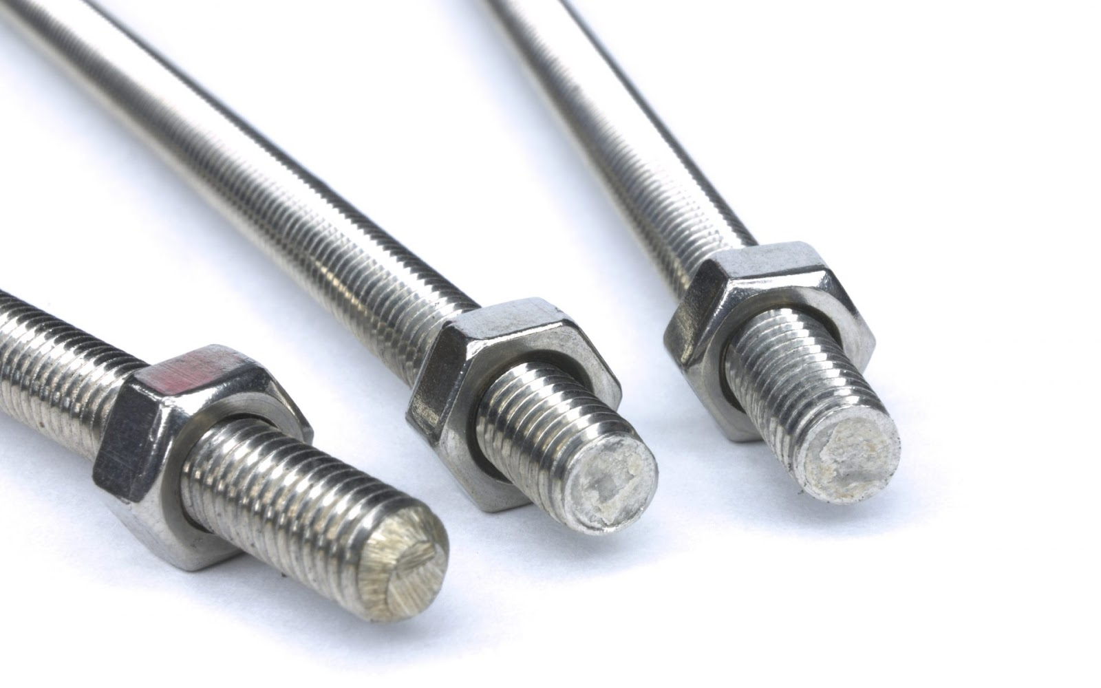 SUS303（ステンレス鋼）規格、成分、機械的性質 | 金属加工の見積りサイトMitsuri（ミツリ）