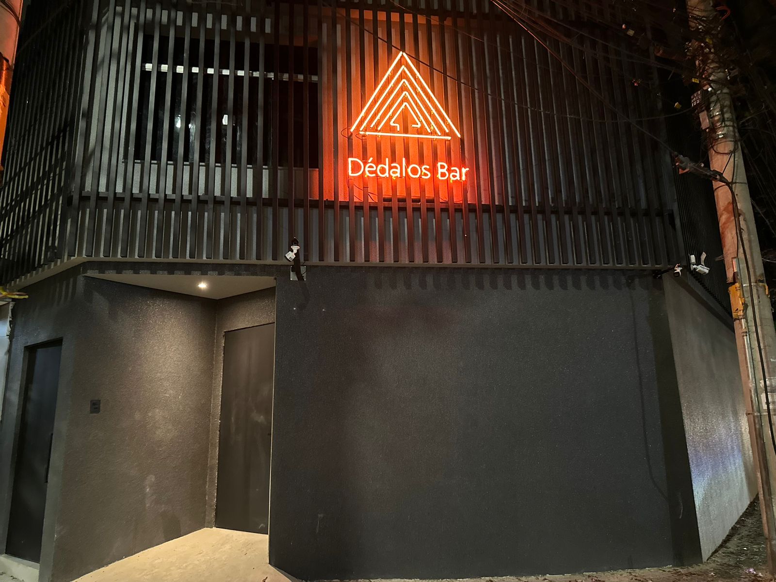 DÉDALOS BAR (2)
