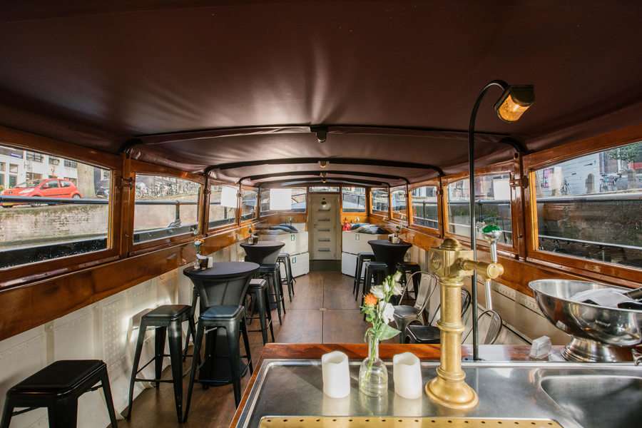 Huur 60 persoons Salonboot Anna Maria via Boot Huren Amsterdam