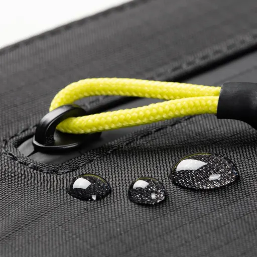 tecnomas.cl | [STOW-UT-MBS-BLK-14] Funda Ultralight para Macbook 14"