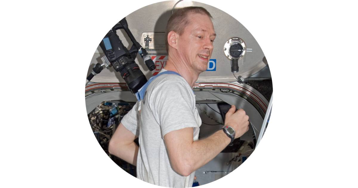 Facts About Living In Space Life In Space DK Find Out facts-about-living-in-space-life-in-space-dk-find-out
