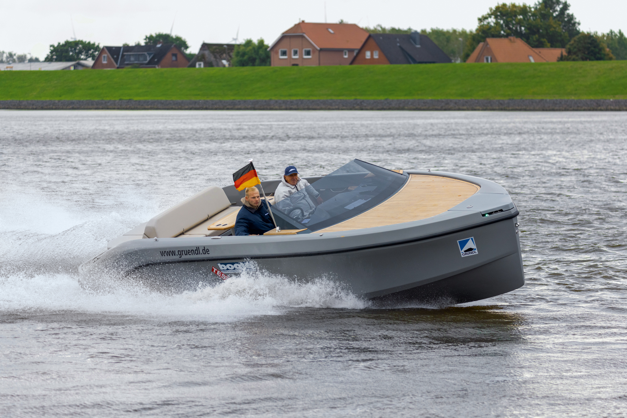 Modern Single Person Boat Open Boats : 7 New Models (6 To 10 Meters)