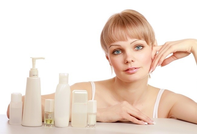 Mitos dan Fakta tentang Pemutih Kulit - PERLASKIN® - Rahasia Kulit Putih Mitos dan Fakta tentang Pemutih Kulit - PERLASKIN® - Rahasia Kulit Putih