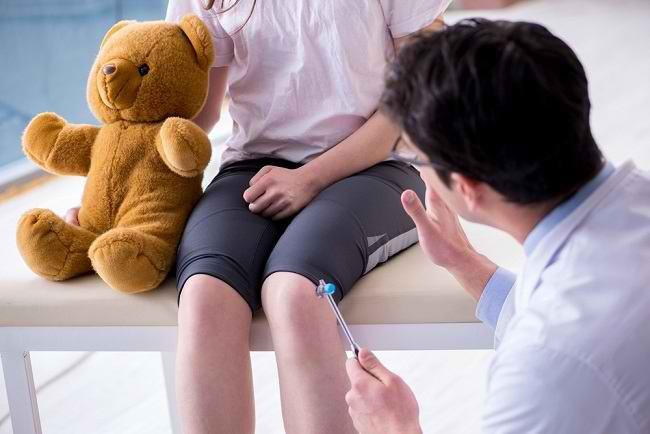 Mengenal Lebih Jauh Peran Dokter Anak Ahli Neurologi - Alodokter Mengenal Lebih Jauh Peran Dokter Anak Ahli Neurologi - Alodokter