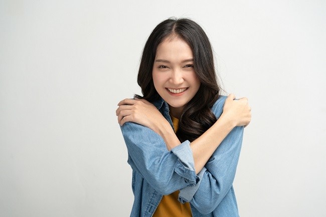 Sebelum Mencintai Orang Lain, Yuk, Cintai Dirimu Sendiri Terlebih ... Sebelum Mencintai Orang Lain, Yuk, Cintai Dirimu Sendiri Terlebih ...