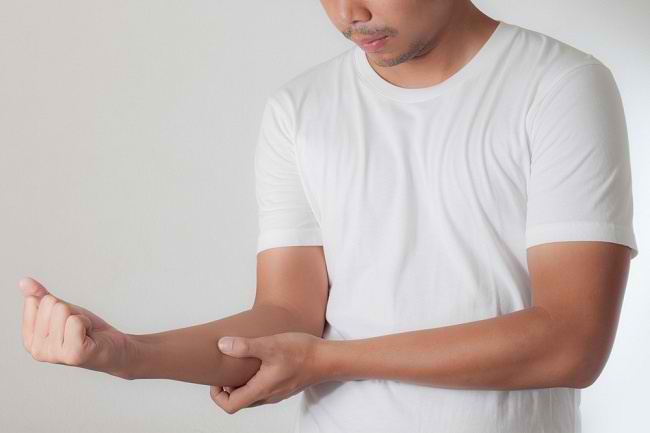 Hati-hati, Radang Tenggorokan Dapat Menyebabkan Demam Rematik - Alodokter