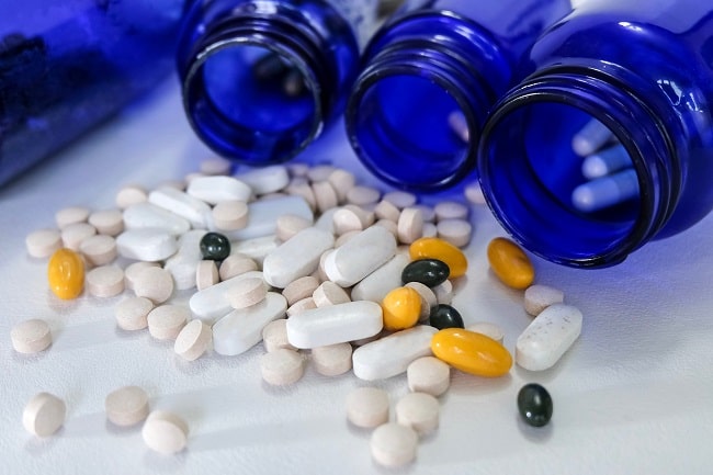 Perbandingan Pemberian Obat Generik dan Paten - Alomedika