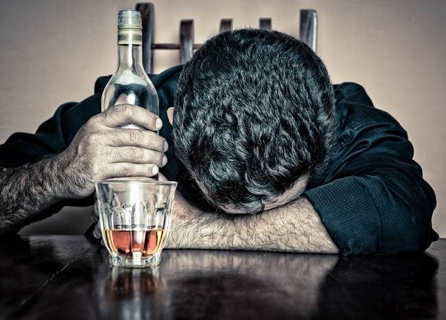 Diagnosis Alcohol Use Disorder - Alomedika