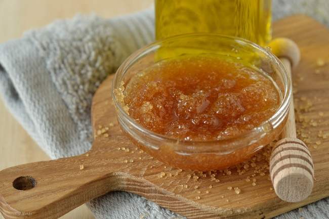 Pilihan Scrub Bibir dari Bahan Alami dan Cara Menggunakannya - Alodokter Pilihan Scrub Bibir dari Bahan Alami dan Cara Menggunakannya - Alodokter