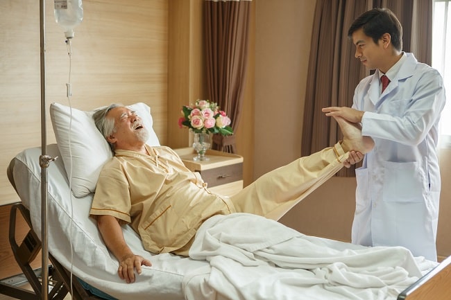 Indikasi Pemeriksaan Tanda Rangsang Meningeal - Alomedika