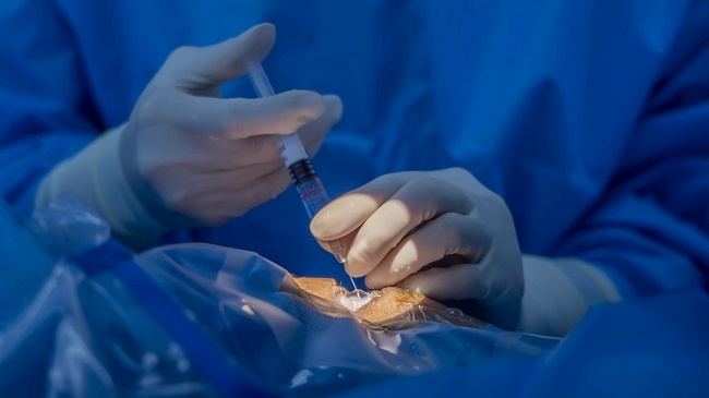 Brolucizumab - Manfaat, Dosis, dan Efek Samping - Alodokter