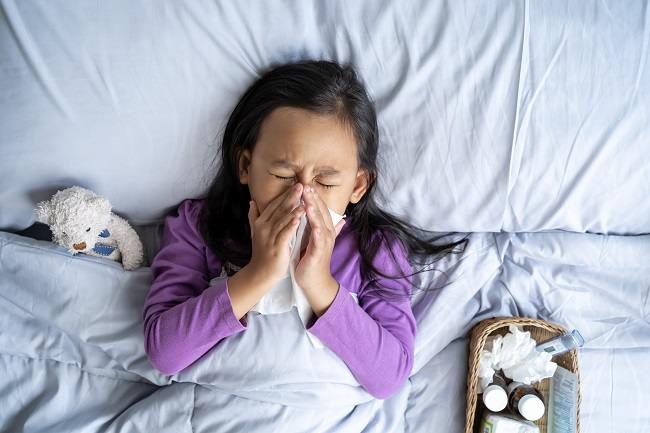 11 Obat Flu dan Batuk Anak yang Aman dan Tersedia di Apotik - Alodokter