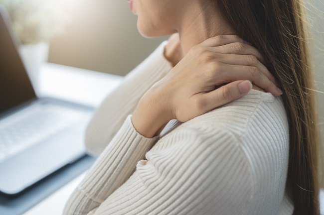 Whiplash Injury, Kenali Penyebab, Gejala dan Penanganannya - Alodokter