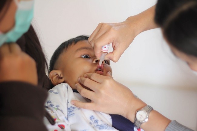 Vaksin Rotavirus - Manfaat, Dosis, dan Efek Samping - Alodokter