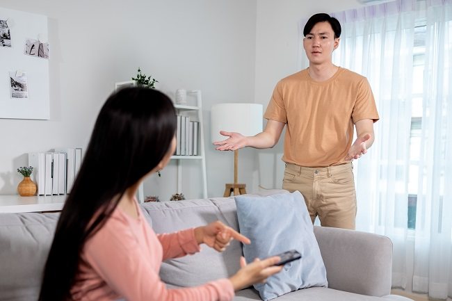 Obsessive Love Disorder - Gejala, Penyebab, dan Pengobatan - Alodokter