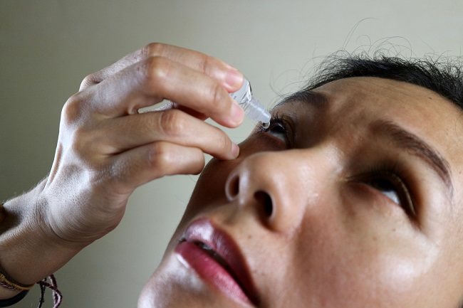 Fluorometholone - Manfaat, Dosis, dan Efek Samping - Alodokter