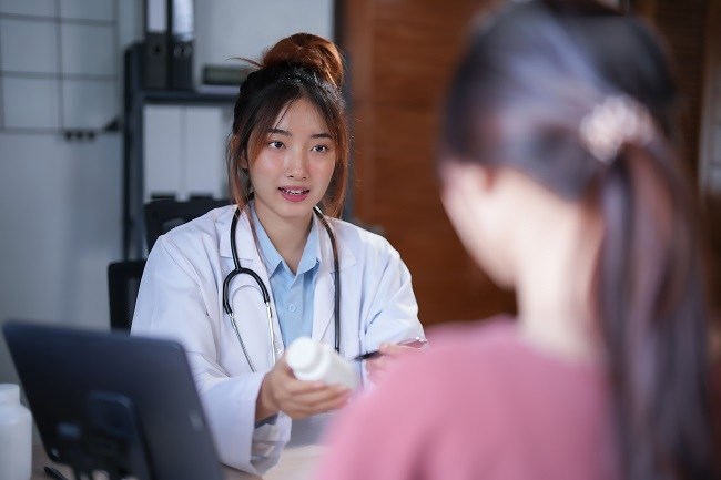 Abemaciclib - Manfaat, Dosis, dan Efek Samping - Alodokter