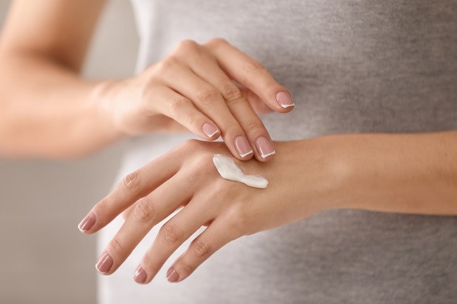 Clioquinol - Manfaat, Dosis, dan Efek Samping - Alodokter