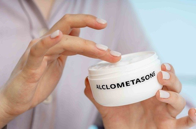 Alclometasone - Manfaat, Dosis, dan Efek Samping - Alodokter