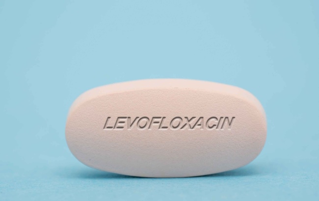 Levofloxacin - Manfaat, Dosis, dan Efek Samping - Alodokter