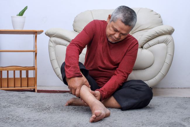 Myositis - Gejala, Penyebab, dan Pengobatan - Alodokter