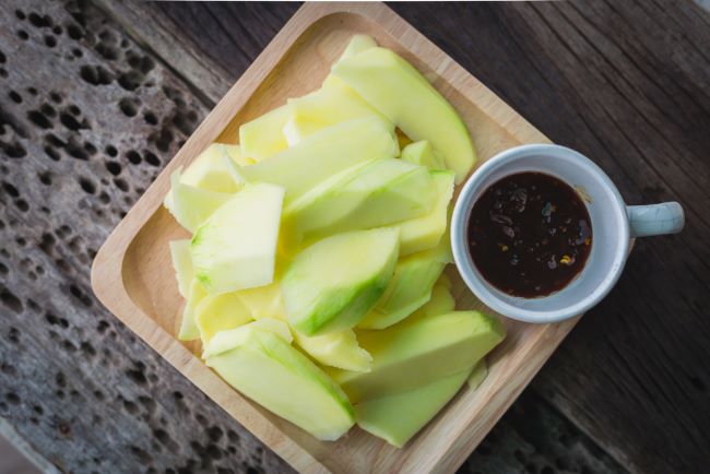 Amankah Mangga Muda untuk Ibu Hamil? Ini Penjelasannya - Alodokter Amankah Mangga Muda untuk Ibu Hamil? Ini Penjelasannya - Alodokter