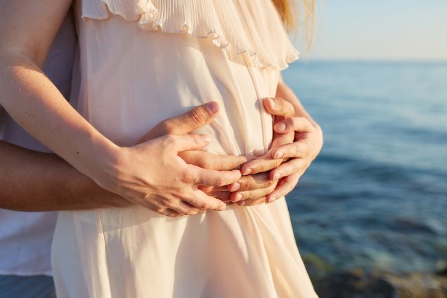 Hamil 5 Minggu, Begini Kondisi Tubuh Bunda dan Perkembangan Janin ...